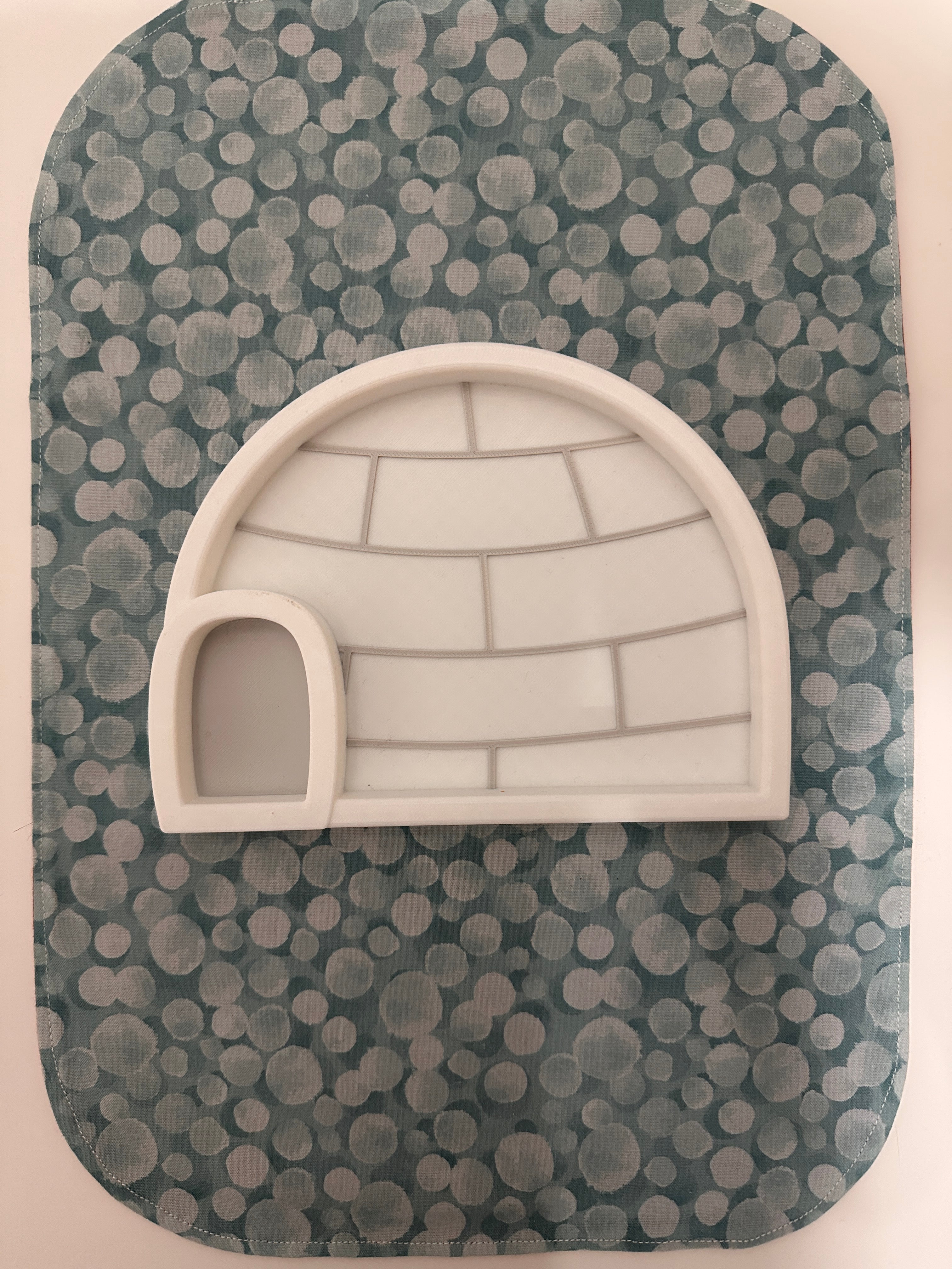 Igloo Sensory Tray – Play.3DPrints